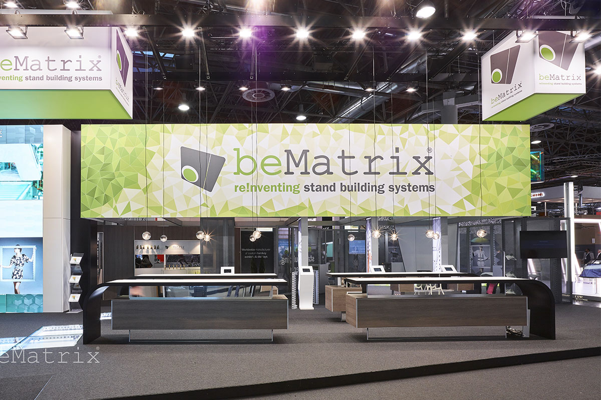 Sistema BeMatrix: Frame da terra, da parete, autoportanti o sospesi in ...